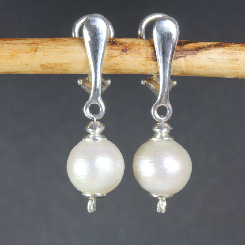 Klassische Ohrhänger aus echten Perlen mit Clips!